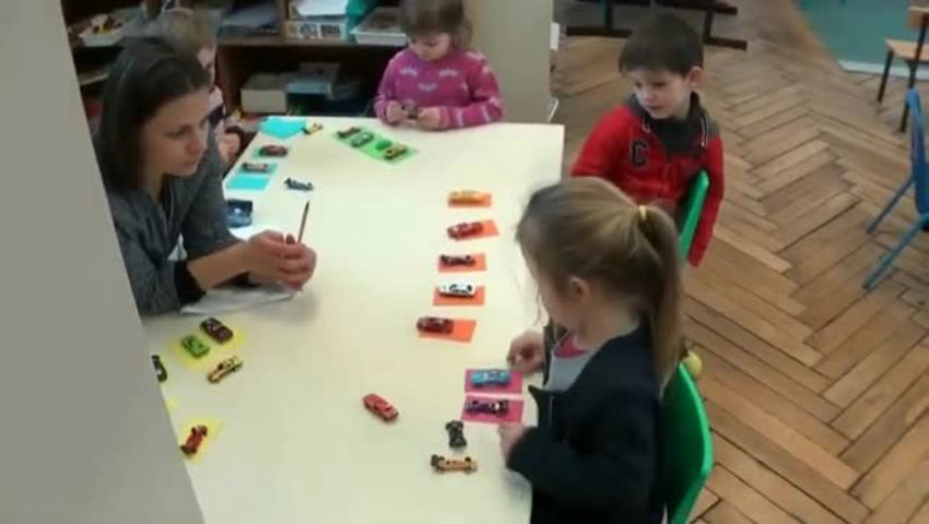 Garages et voitures PS Séance 1 - Maternelle Éducatif